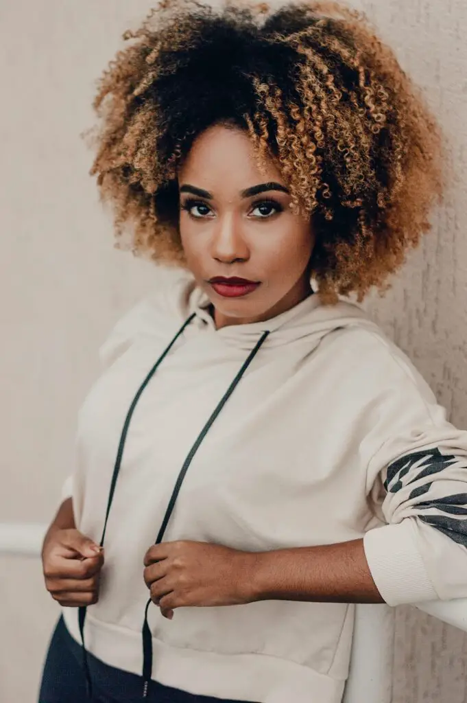 How To Glow Up Naturally And Be Confident, Positive & Beautiful