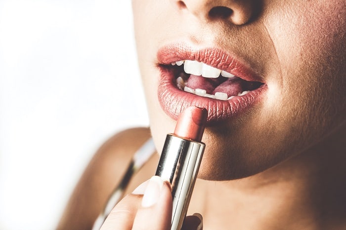 How To Glow Up Naturally And Be Confident, Positive & Beautiful